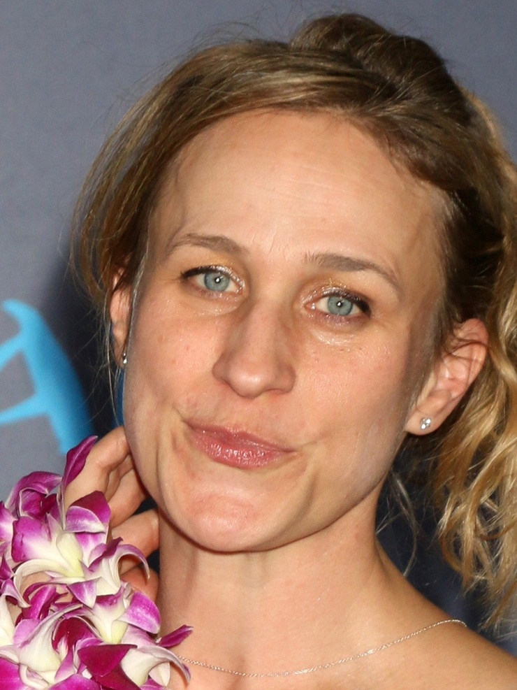 Picture of Pamela Ribon