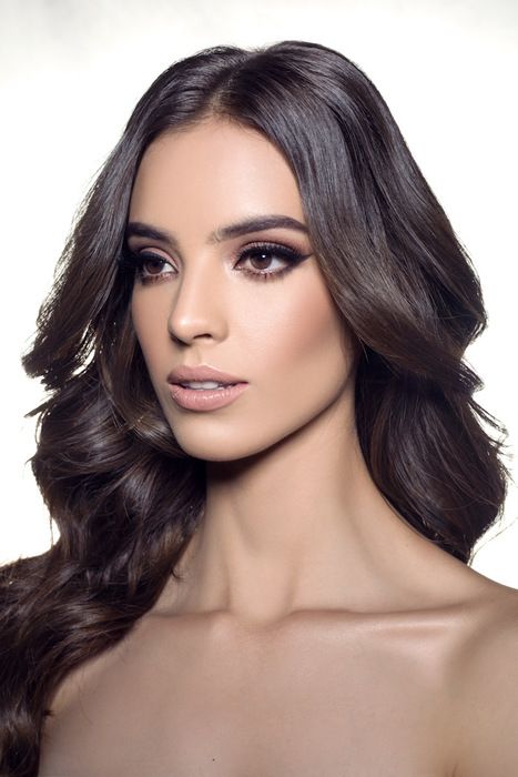 Picture of Vanessa Ponce de Leon