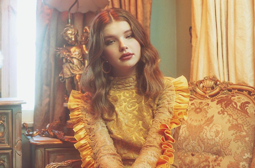 Picture of Ellie Thumann