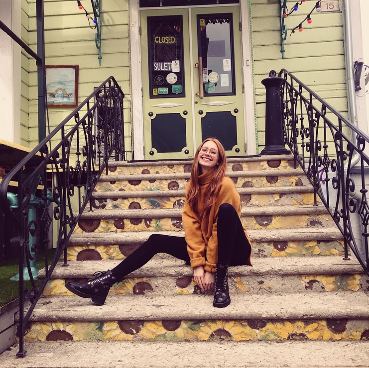 Picture of Holly Hicks