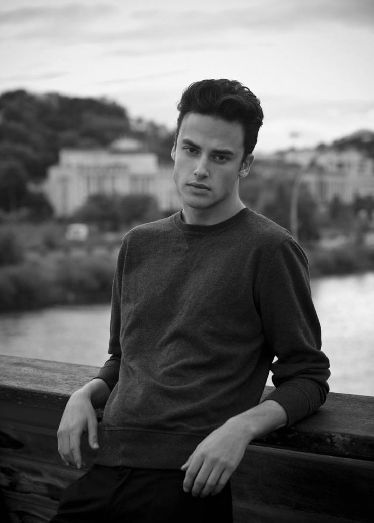 Picture of Tom Leigh