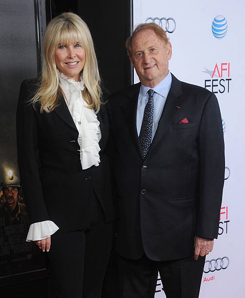 Irena Ferris, Mike Medavoy