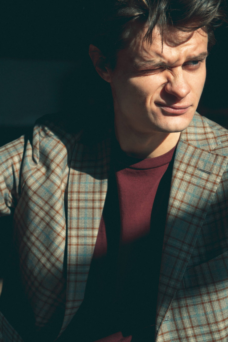 Picture of Charlie Tahan