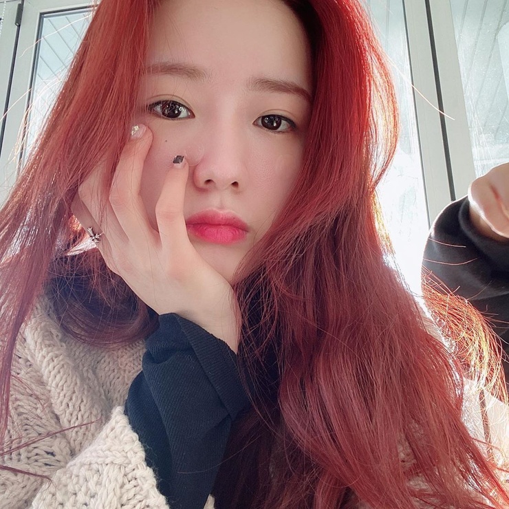 Picture of Yoon Bomi
