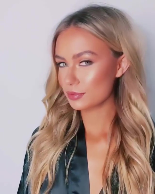 Image of Elizabeth Jamrozy