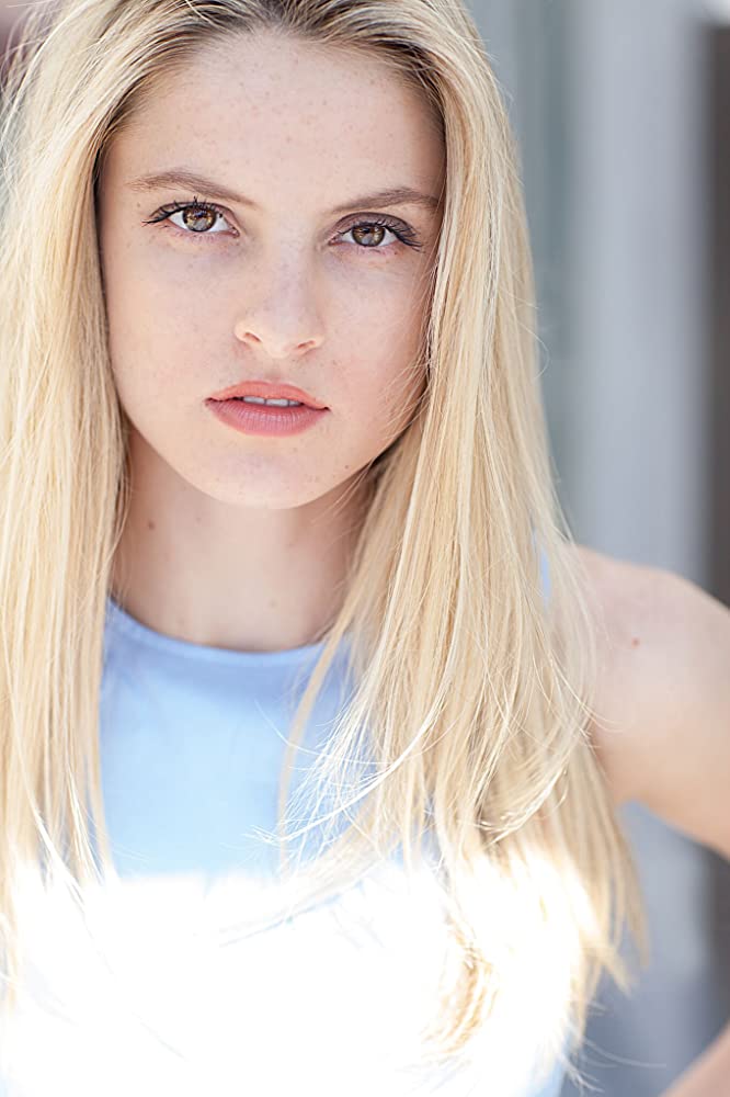 Picture of Cathryn Dylan