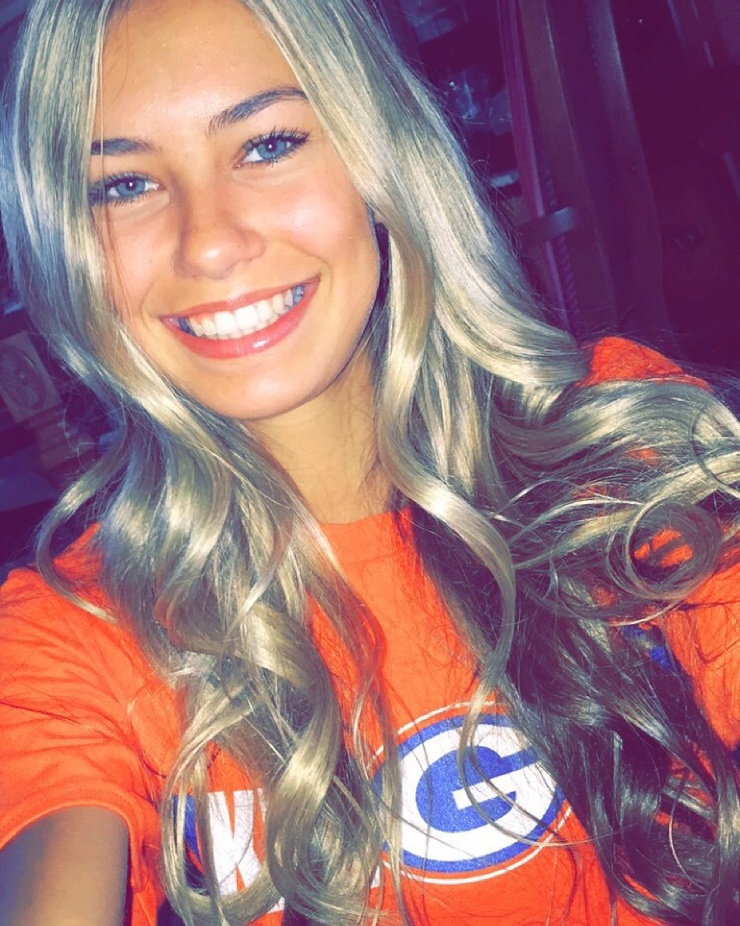 Image of Elizabeth Jamrozy