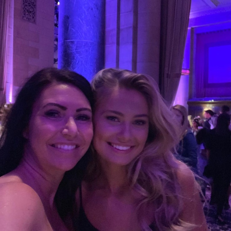 Picture of Elizabeth Jamrozy