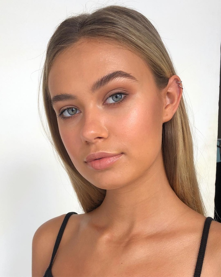 Picture of Elizabeth Jamrozy