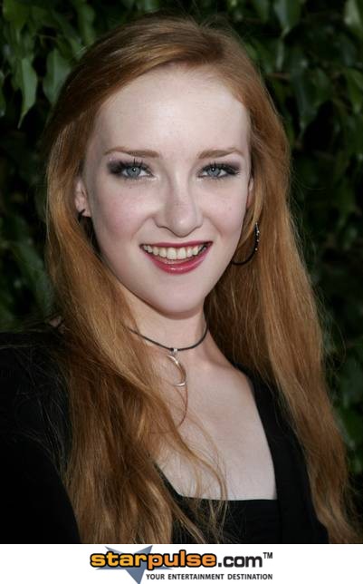 Picture of Scarlett Pomers