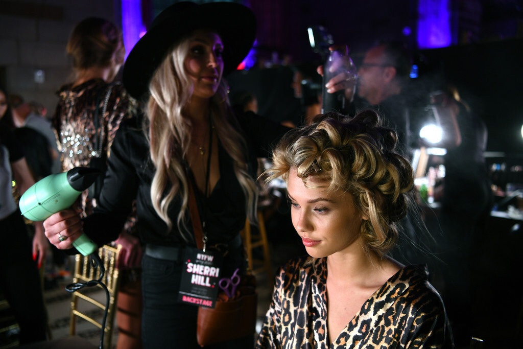 Elizabeth Jamrozy image