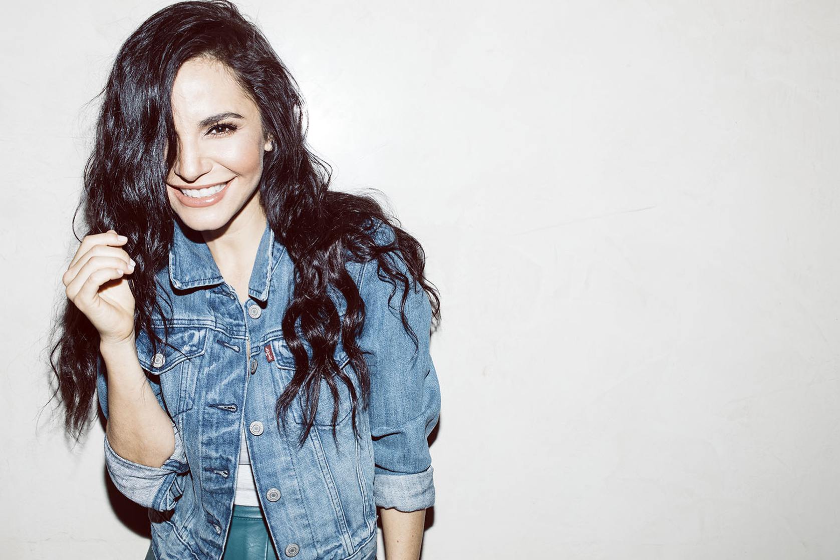 Picture of Martha Higareda