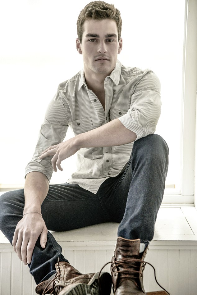 Jared Reinfeldt image