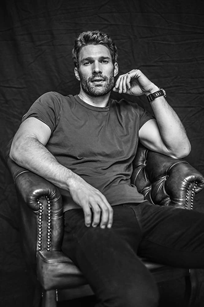 Aaron O'connell picture