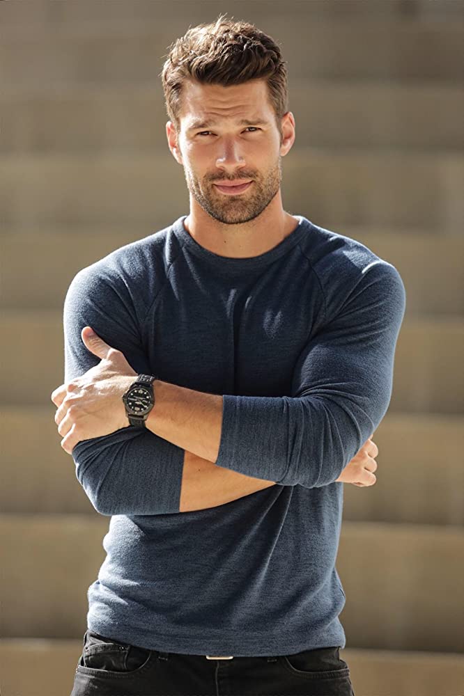 Aaron O'connell image