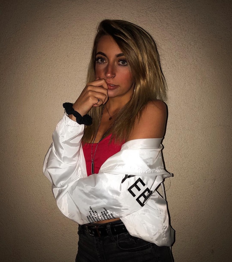 Picture of Jess DiTirro