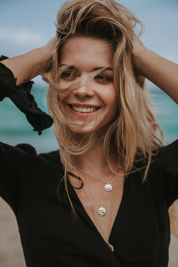 Picture of Ashley Thompson.