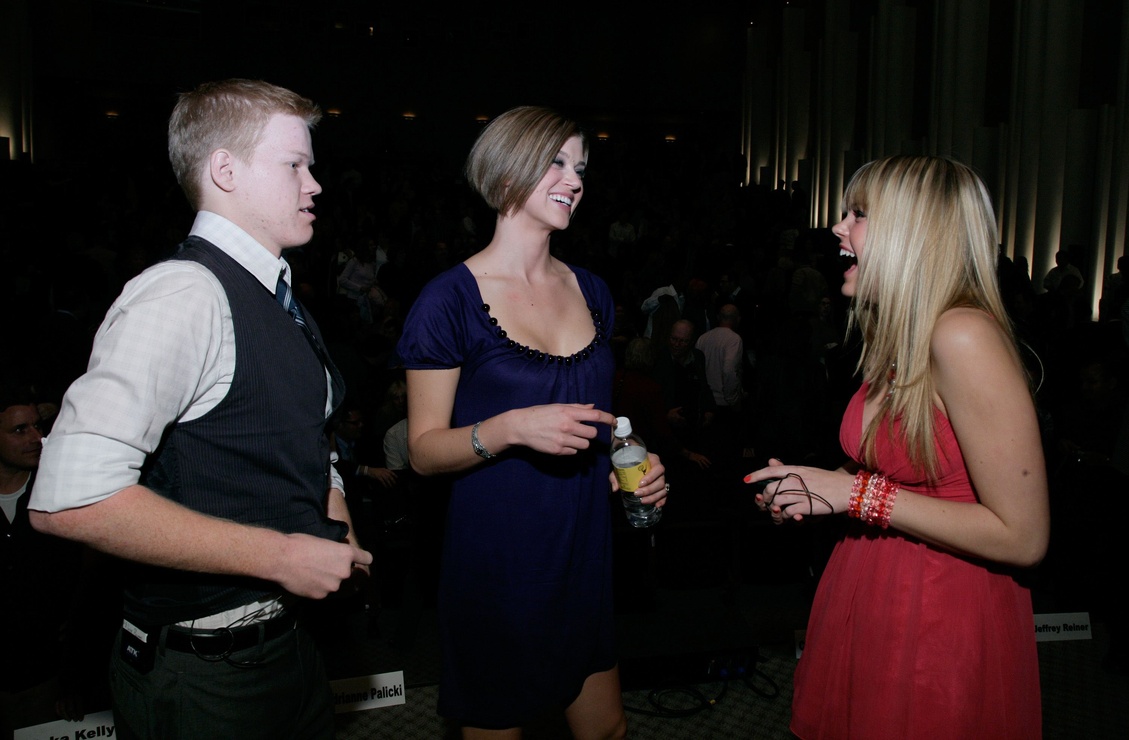 Picture of Aimee Teegarden