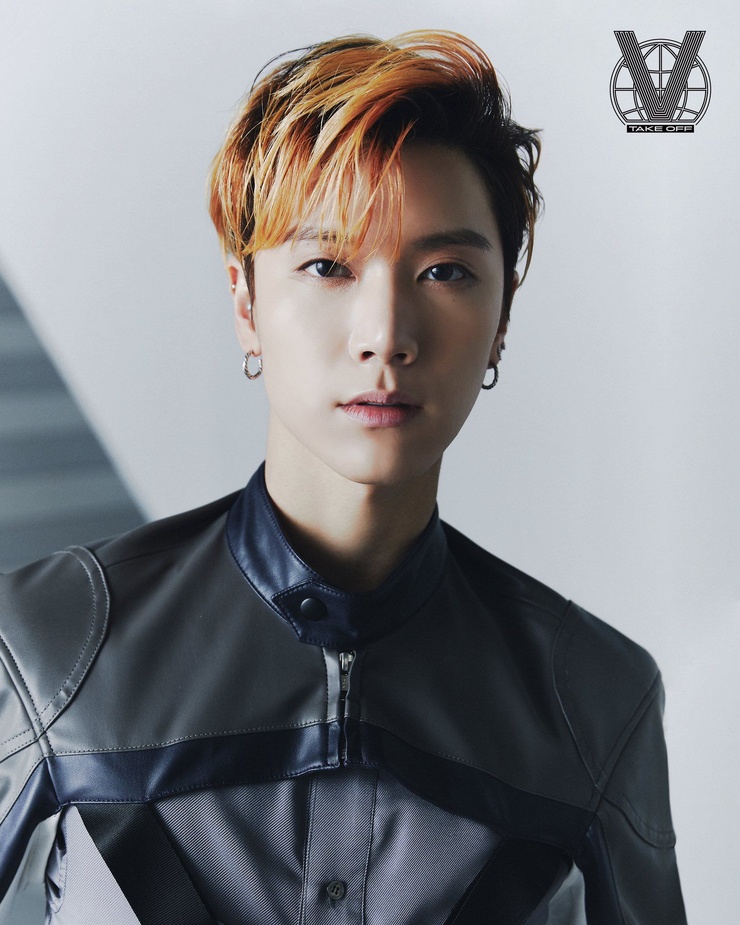 Picture of Ten (텐)