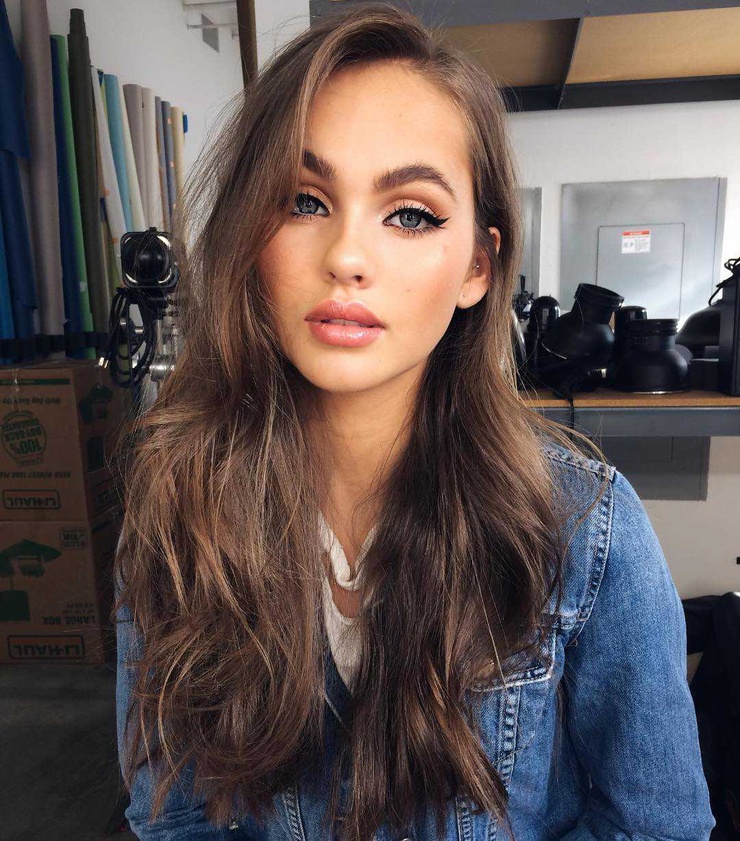 Picture of Lily Easton