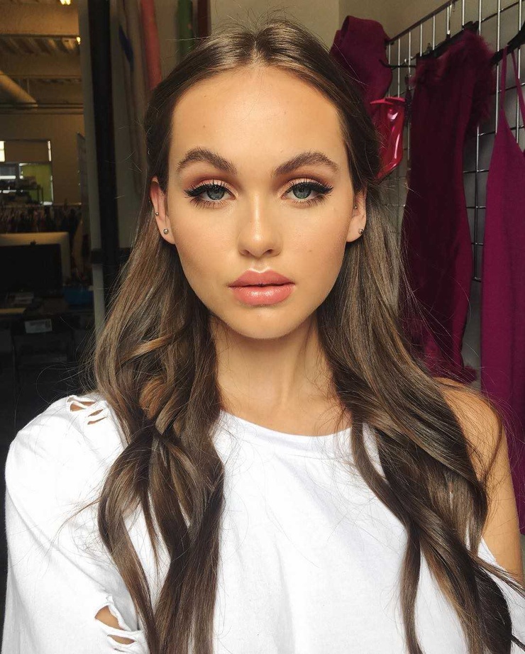Picture of Lily Easton