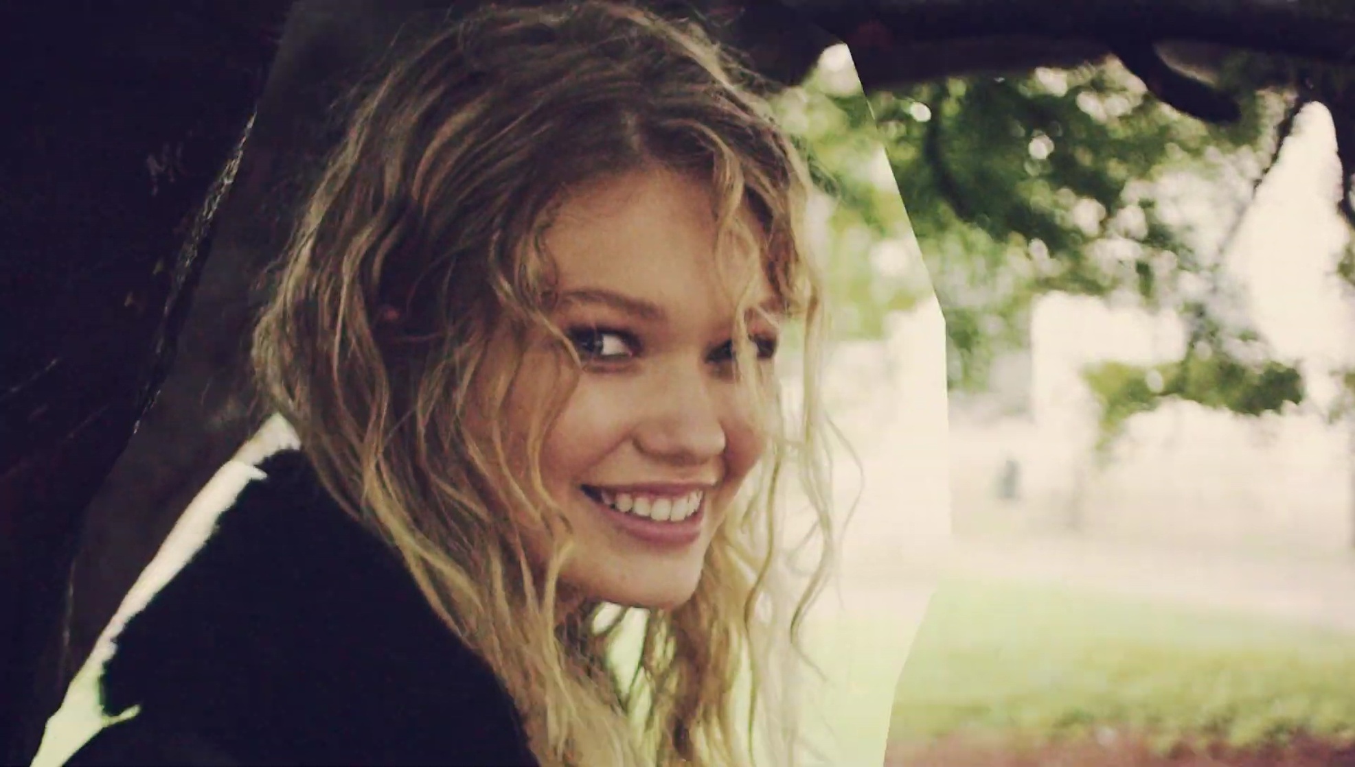 Picture of Maggie Laine