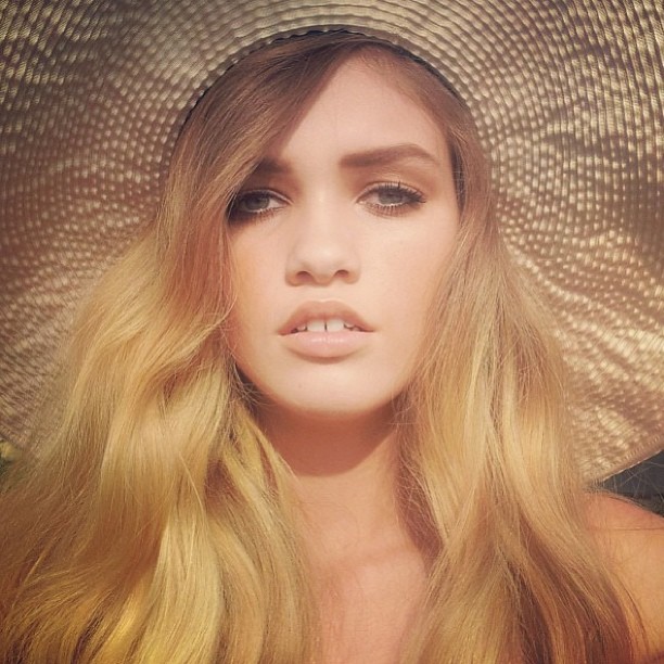 Maggie Laine picture