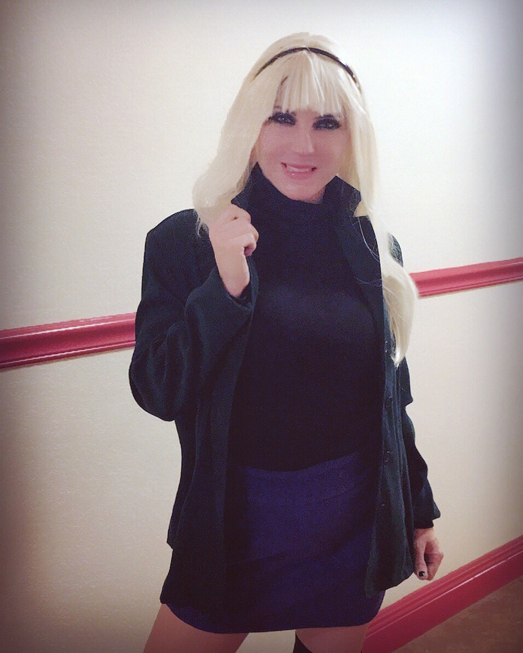 Picture of Leva Bates