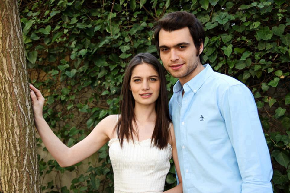 Gülcan Arslan Mine rolünde Bir Çocuk Sevdim