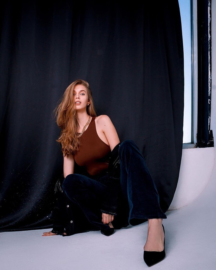 Picture of Yulia Rose