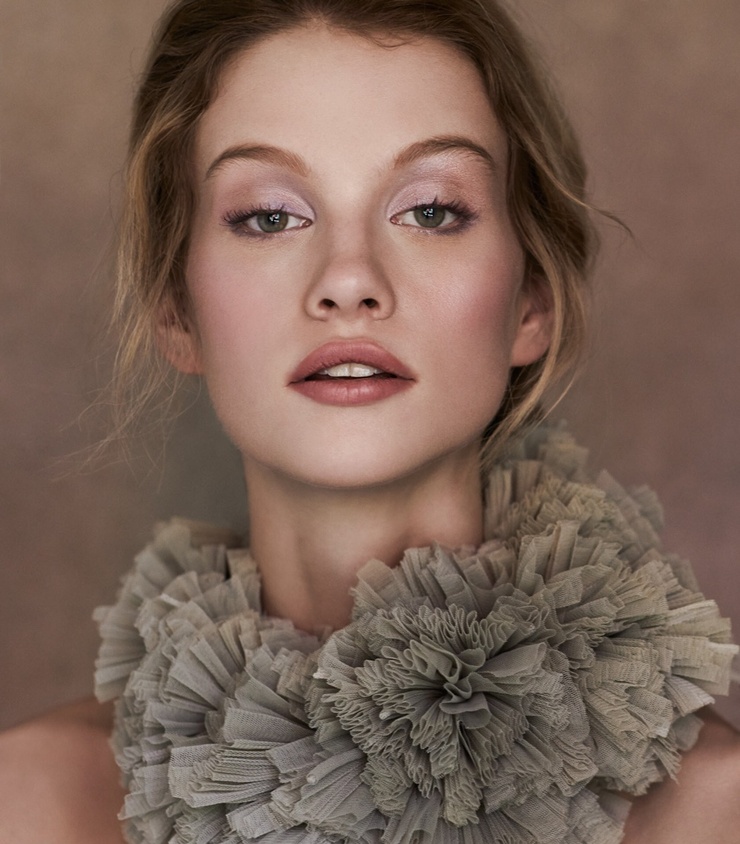 Picture of Hazel Graye