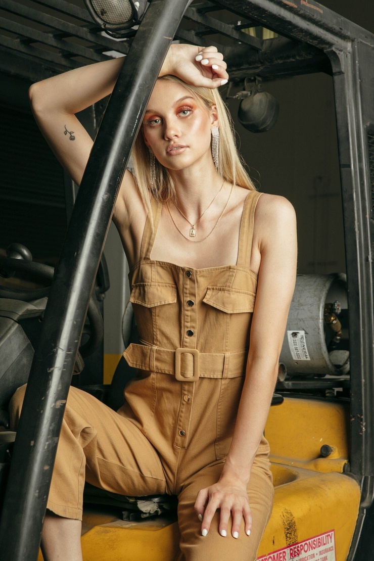 Image of Hazel Graye