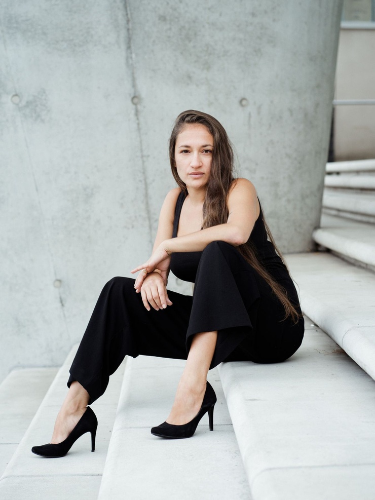 Picture of Lo Rivera