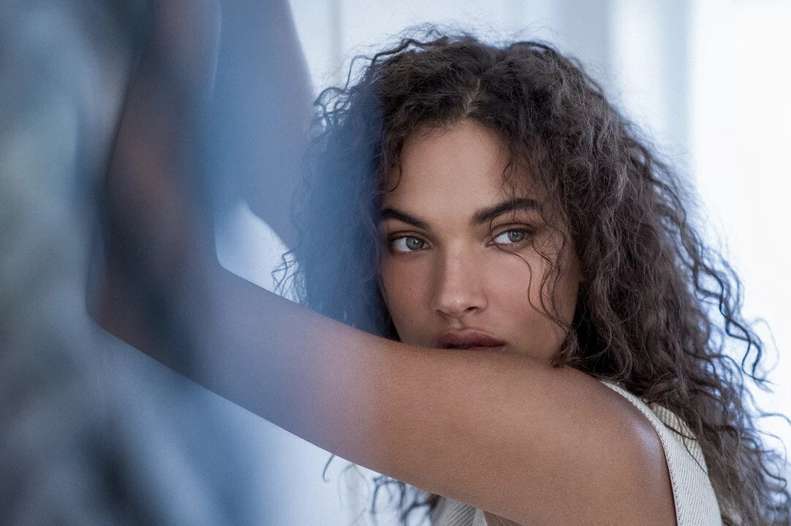 Jessica Strother picture