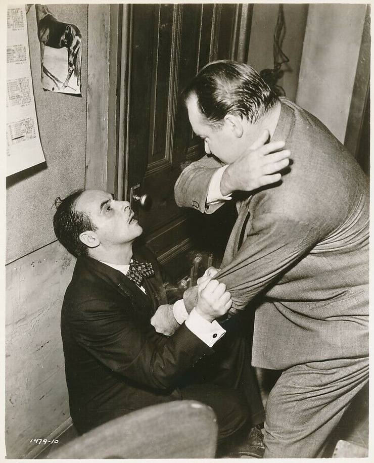 Marc Lawrence, Barry Kelley