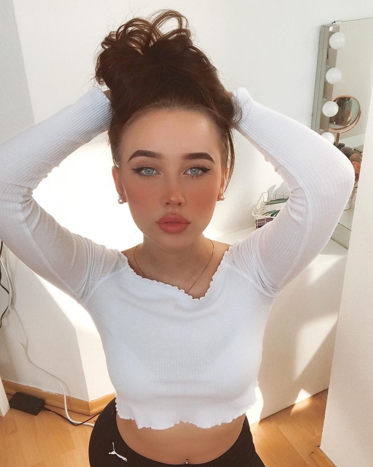 Picture of Nicole Sto