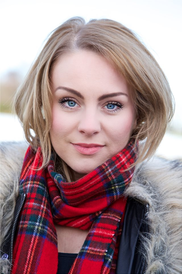 Amanda Marment picture