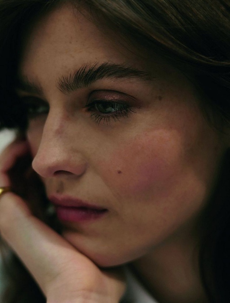 Amber Anderson picture