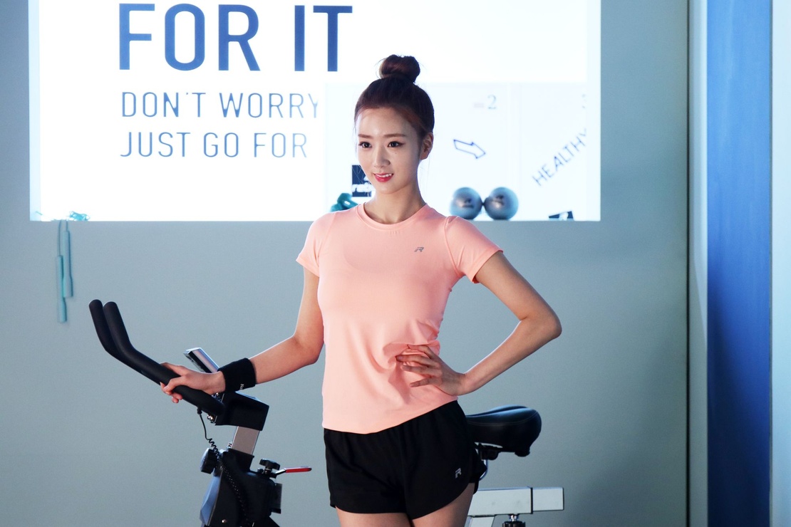 Picture of Yoon Bomi