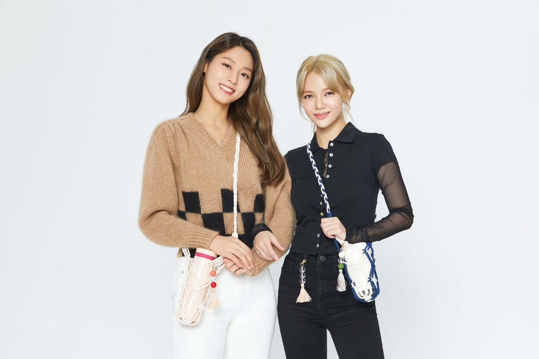 Picture of AOA (band)