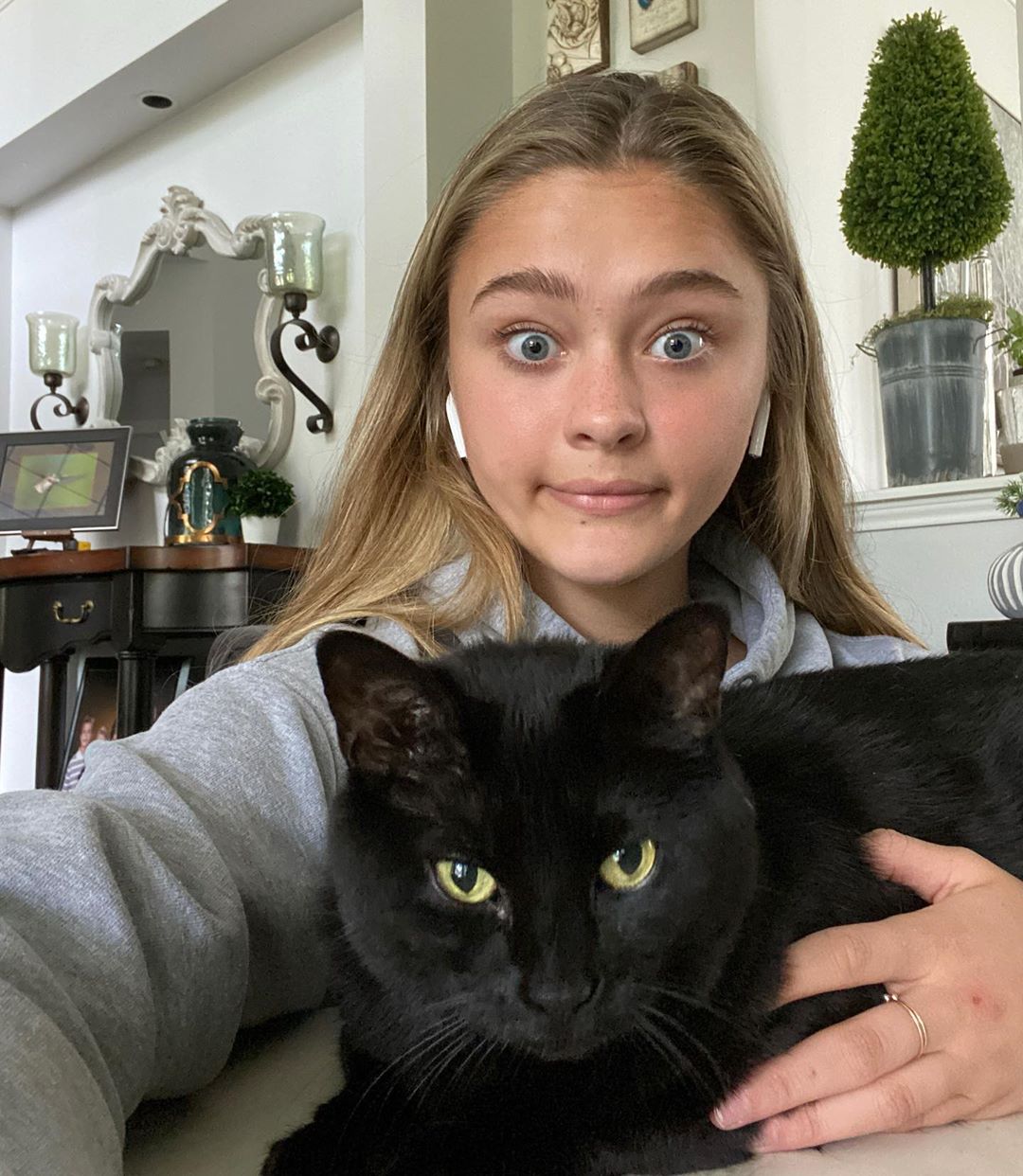 Picture of Lizzy Greene
