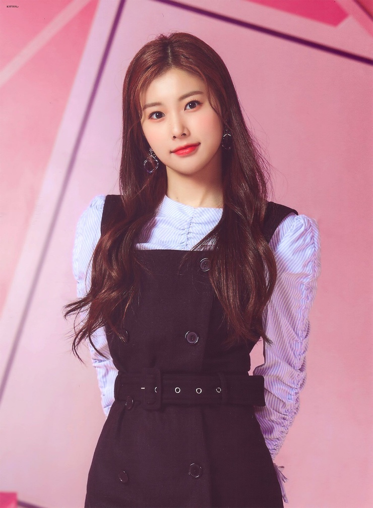 Picture of Kang Hyewon