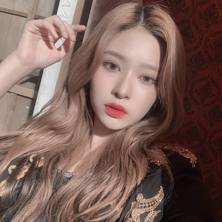 Min-joo Kim image