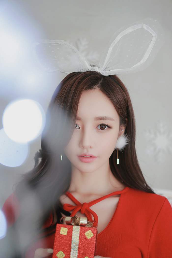 Picture of Son Yoon Joo