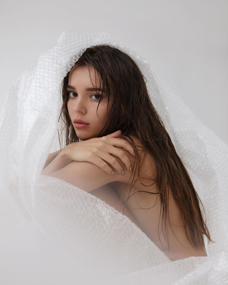 Khristina Belous picture