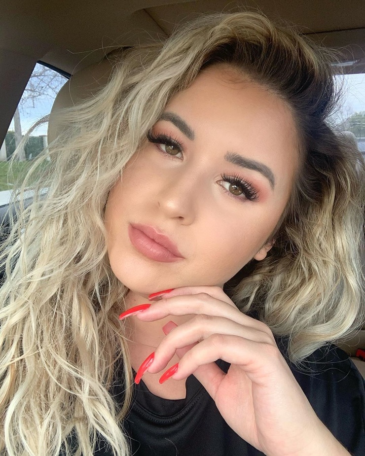 Picture of Lauren Sangster