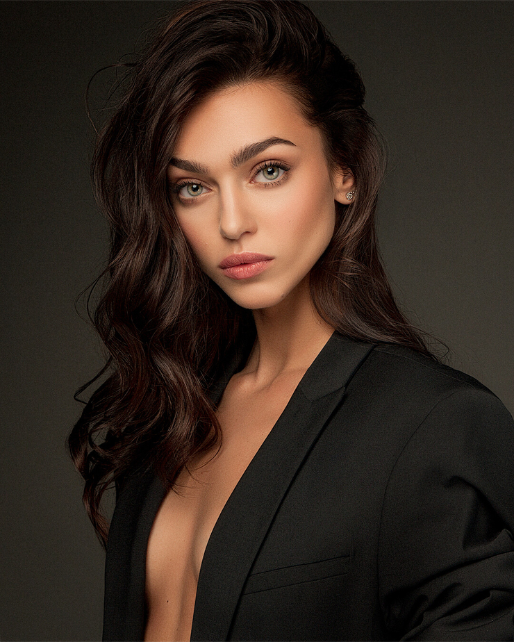 Zhenya Katava Image