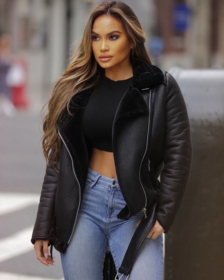 Image of Daphne Joy