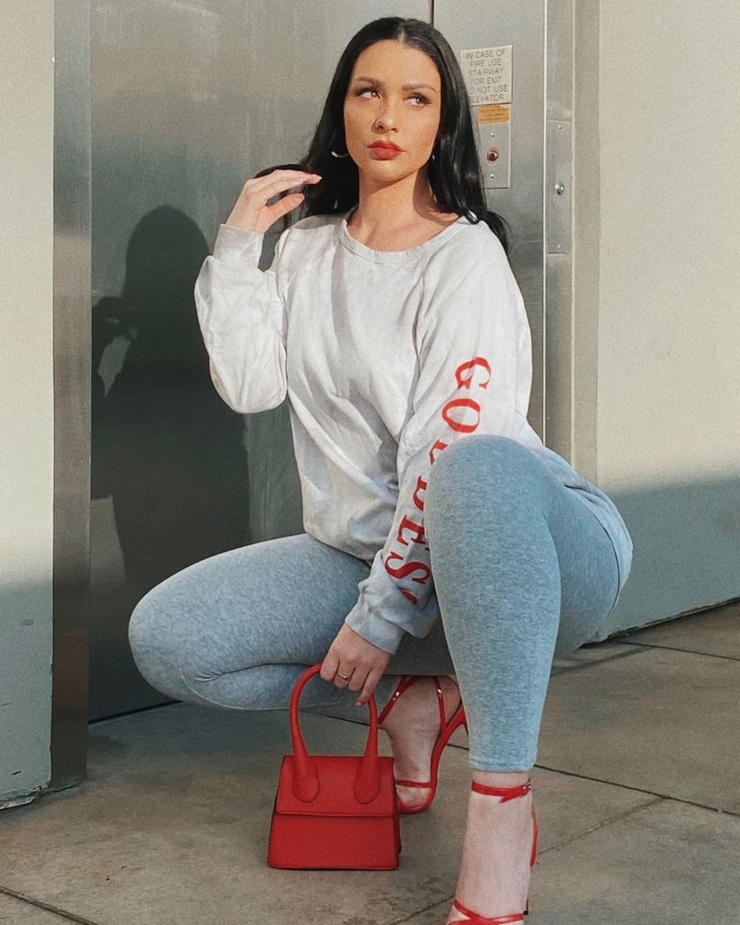 Picture of Viktoria Kay