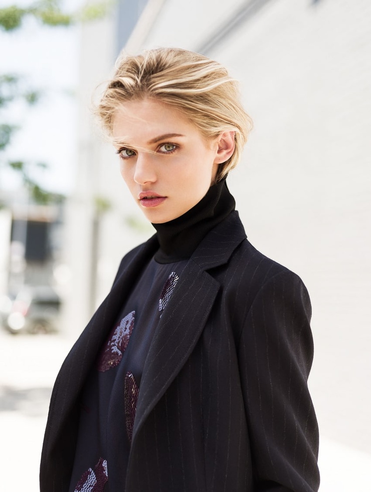 Martina Dimitrova picture